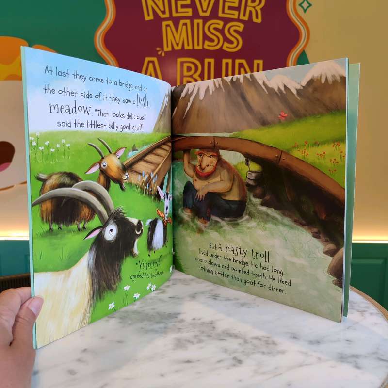 Jual BIG BAD WOLF MY FAIRYTALE TIME : THE THREE BILLY GOATS GRUFF ...