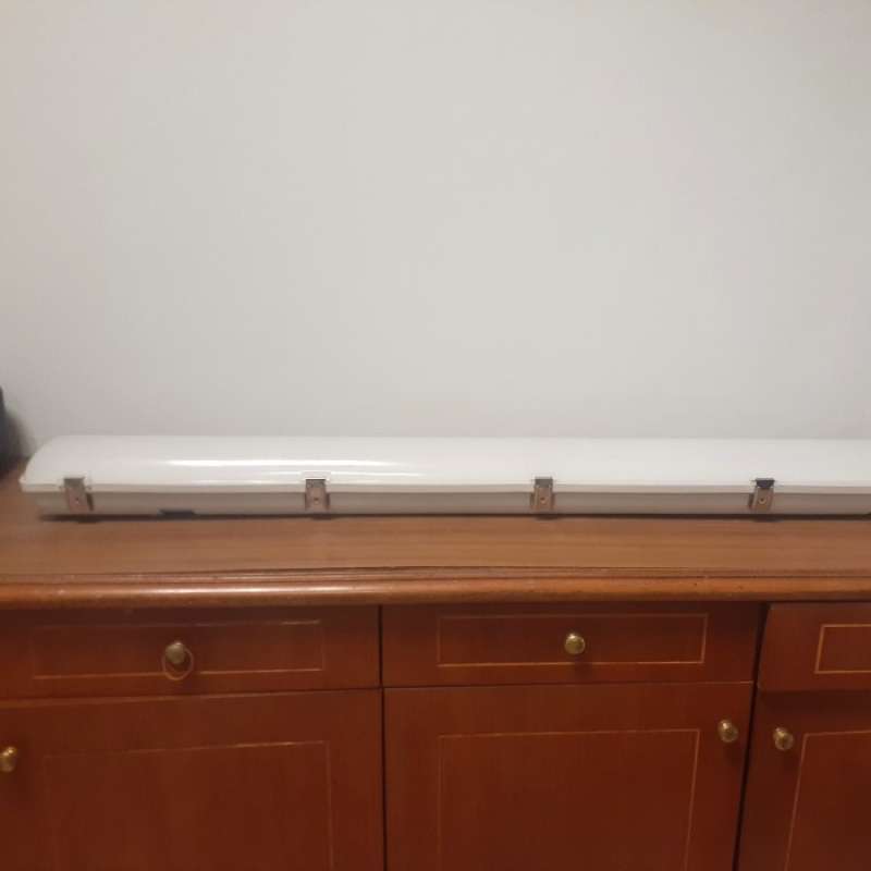 Promo Batten Weatherproof Led 40w 6500k 1200mm Ip65 Ledvance Diskon 25% ...