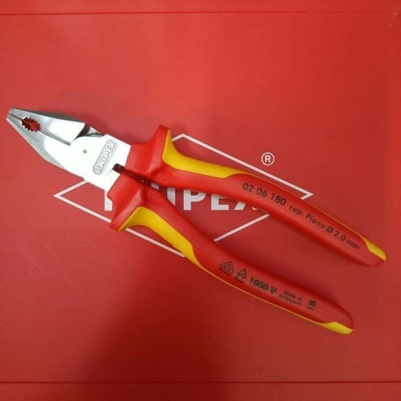 Promo Tang Kombinasi Listrik 180 mm 02 06 180 KNIPEX VDE Combination Pliers Diskon 23% di Seller ...