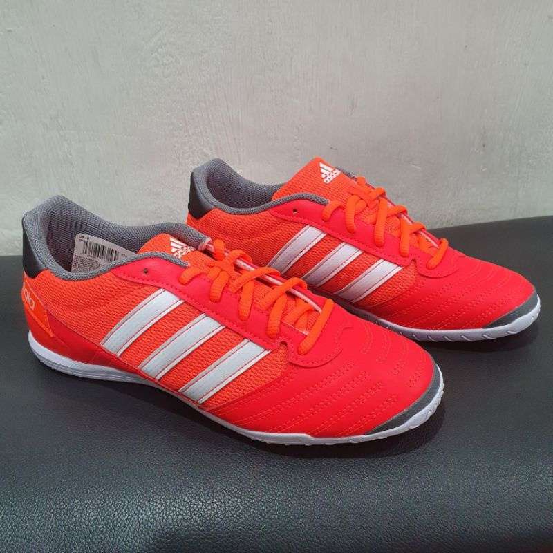 Jual Adidas Sepatu Futsal Super Sala Original BNIB !! di Seller ...
