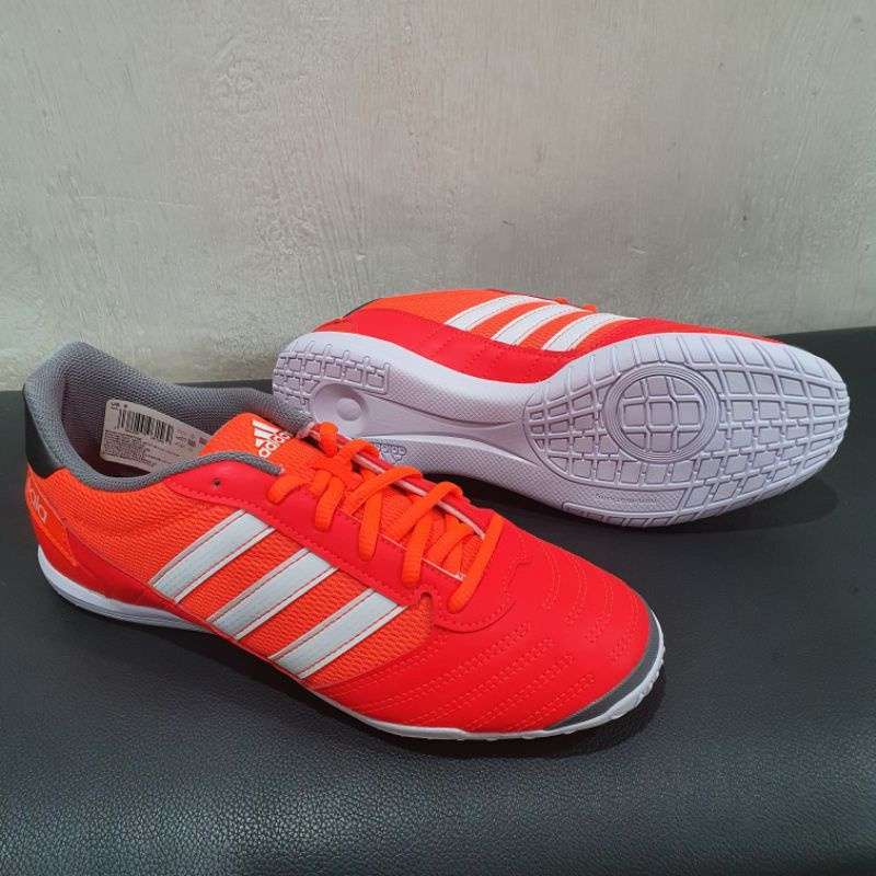 Jual Adidas Sepatu Futsal Super Sala Original BNIB !! di Seller ...