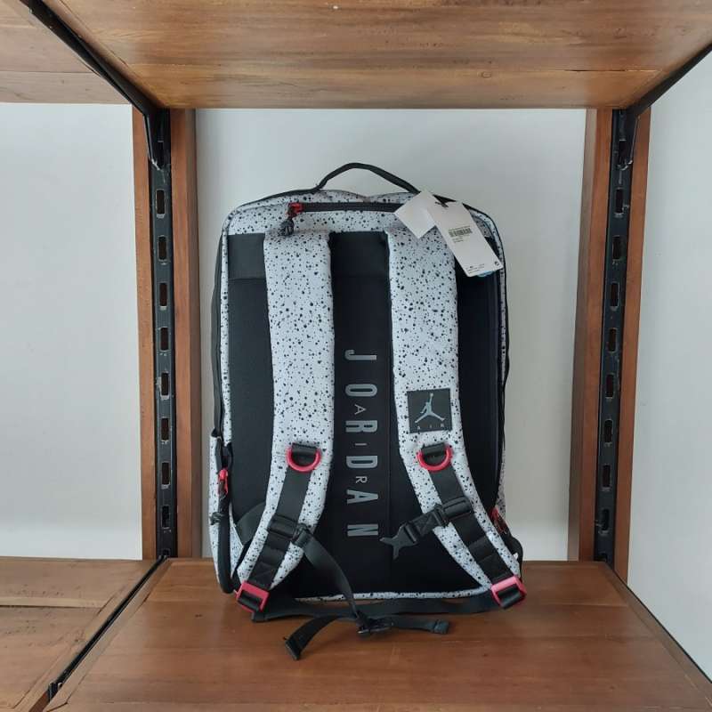 Jual Jordan Hesi Pack Backpack Cement Grey Splatered 22l Tas Original ...