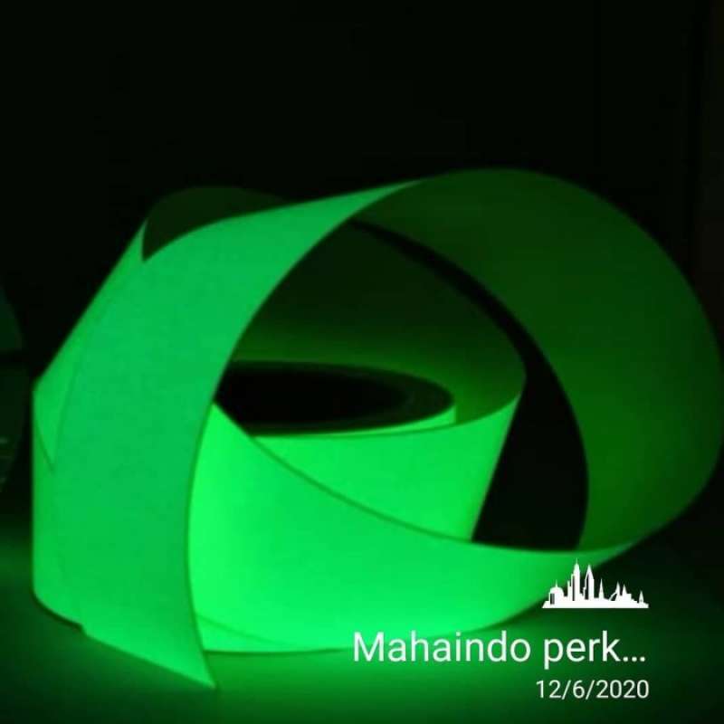 Promo Stiker Glow In The Dark / Sticker Fosfor Menyala 5cm Diskon 23% ...