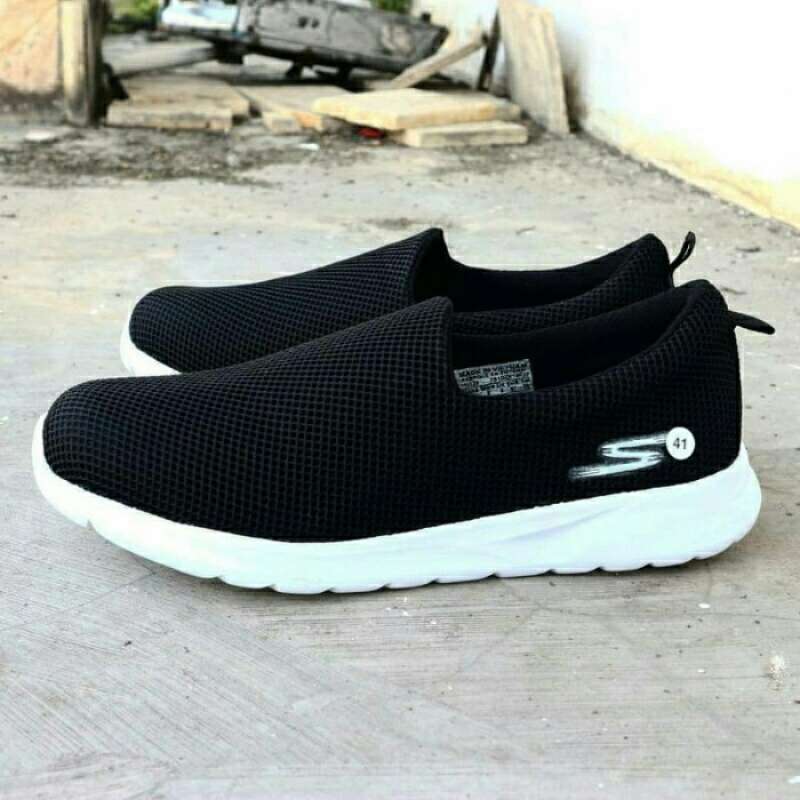 Jual Skechers Sepatu Slip On Pria Full Black Di Seller Winter ...