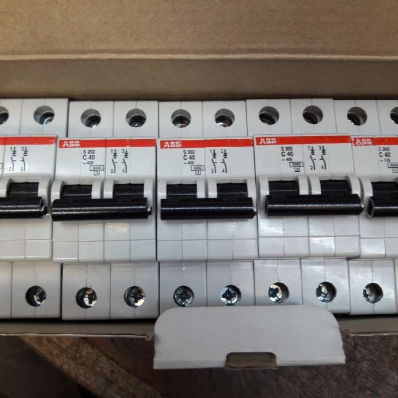 Promo mcb abb 2p 40a 6ka import Diskon 23% di Seller Hubner Store ...