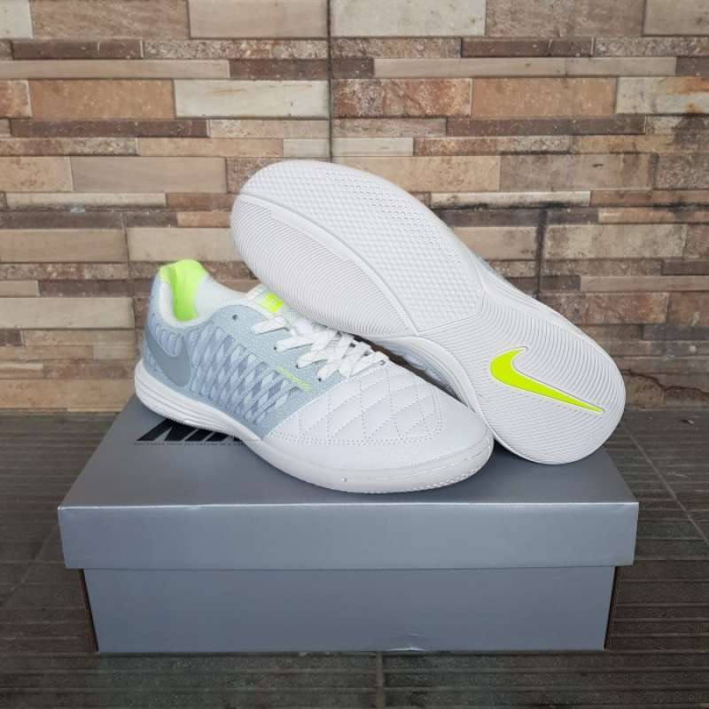 Promo Paket Sepatu Futsal Ortus Bima Jogosala Lengkap Sepatu Futsal ... Promo Paket Sepatu Futsal Ortus Bima Jogosala Lengkap Sepatu Futsal ...