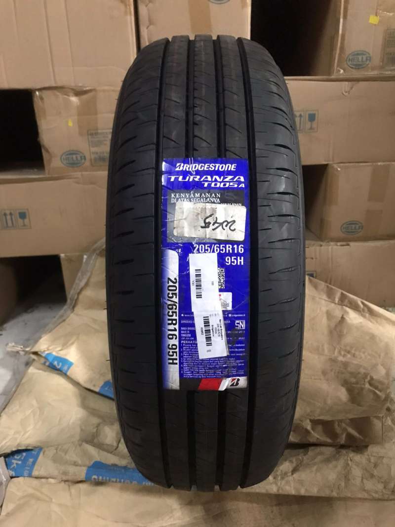 Jual Ban Luar Innova Reborn Terbaru Dengan Harga Termurah Di 2024 | Blibli