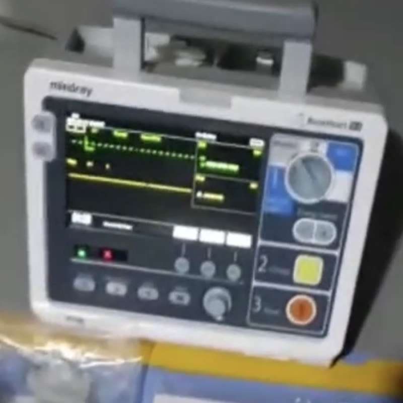 Jual Defibrilator D3 Mindray Beneheart di Seller Makmur Sentosaa ...