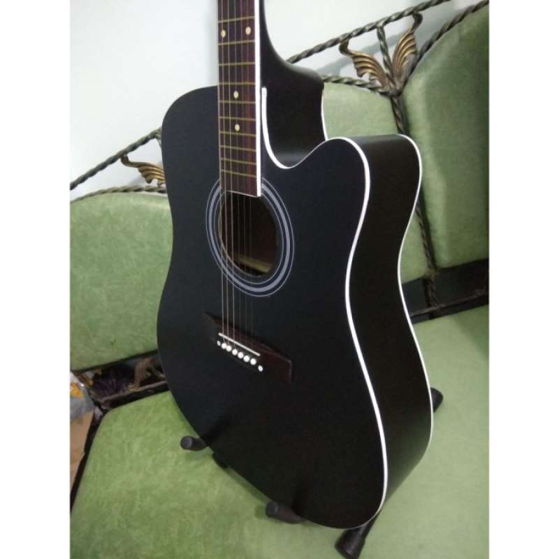 Jual SW121 Gitar Akustik Merk Yamaha Tipe F1000 Jumbo Warna Hitam Doff ...
