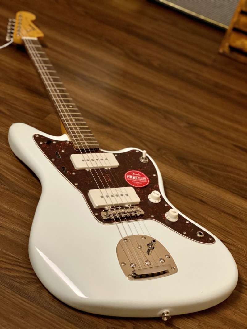 Promo Squier Classic Vibe `60s Jazzmaster - Sonic Blue Diskon 23% di ...