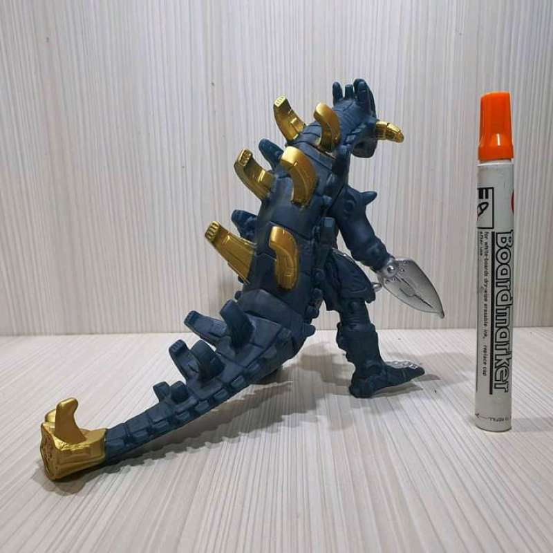Jual Mainan Vinyl Figure Kaiju Ultraman Mega Grand King Ultraman Orb ...