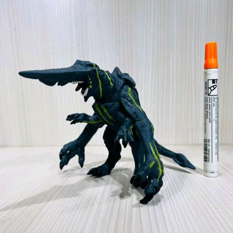 Jual Mainan Vinyl Action Figure Pacific Rim Kaiju Knifehead Kaiju Jaeger Pacific Rim Tinggi 6 ...