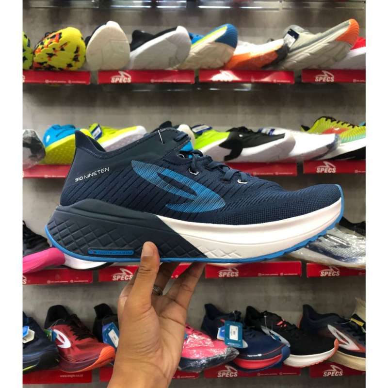 Jual Sepatu Running 910 Nineten Hanna 1.0 Original-navy/putih/biru Di ...