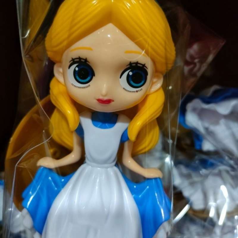 Promo Figure Princess Alice/topper Kue Cake Disney Action Figure Alice ...