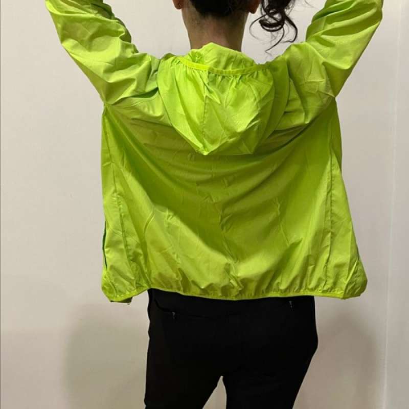 Jual Epoc Outdoor Jacket Uv Protection With Pouch - Jaket Lari Ringan ...