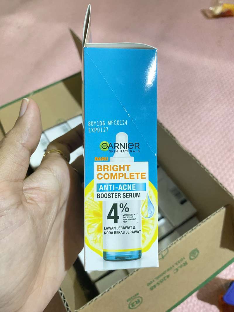 Promo Garnier Bright Complete Anti Acne Serum Sachet -7,5ml Diskon 52% ...