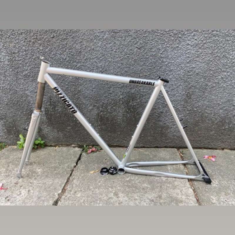 Jual Frame Pizzicato Unbrakeable Ukuran 50 Di Seller Circlet ...