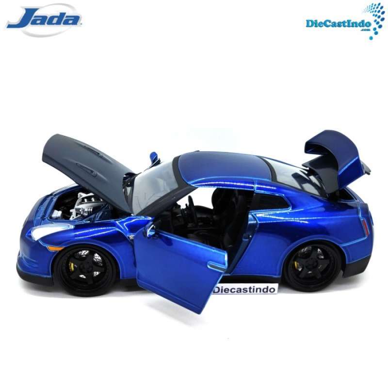 Promo Jada Brian's Nissan Gt-r (r35), Skala 1:24 - Biru Diskon 23% Di ...