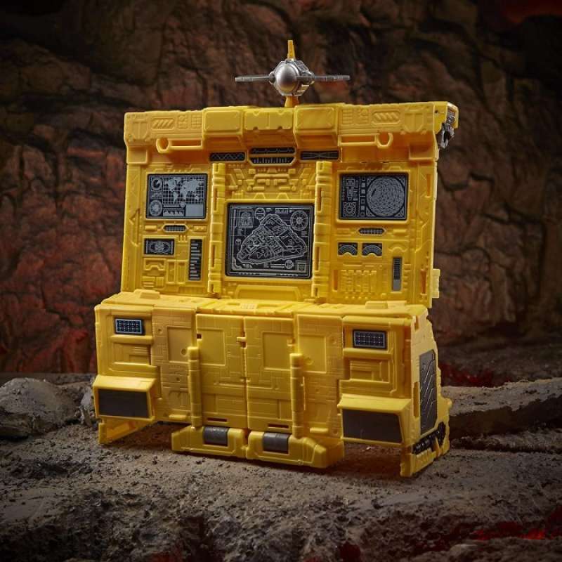 Jual Transformers Wfc Kingdom Titan Class Autobot Ark Exclusive Di ...