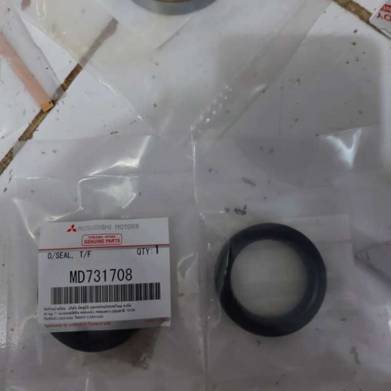Promo oil seal transfer belakang l200 triton md731708 Diskon 23% di ...