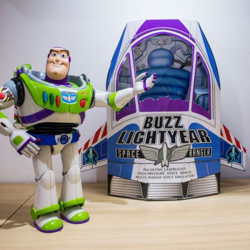 Jual Replika Box Buzz Lightyear (movie Accurate) Di Seller Tris Shop ...