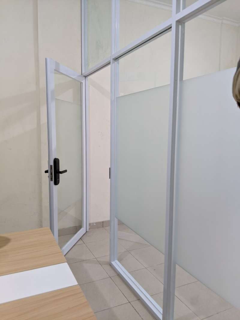 Promo Partisi Pintu Jendela Aluminium Kaca Sekat Ruangan Ruko Kantor ...