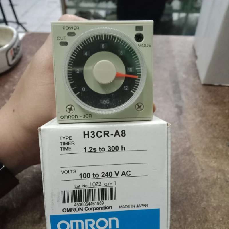 Jual Timer Omron H3CR-A8 220Vac plus socket di Seller Haura - Cilandak ...