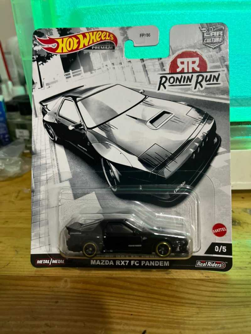 Jual Hotwheels Mazda RX7 FC Pandem Chase Ronin Run Hot Wheels 2022 di ...