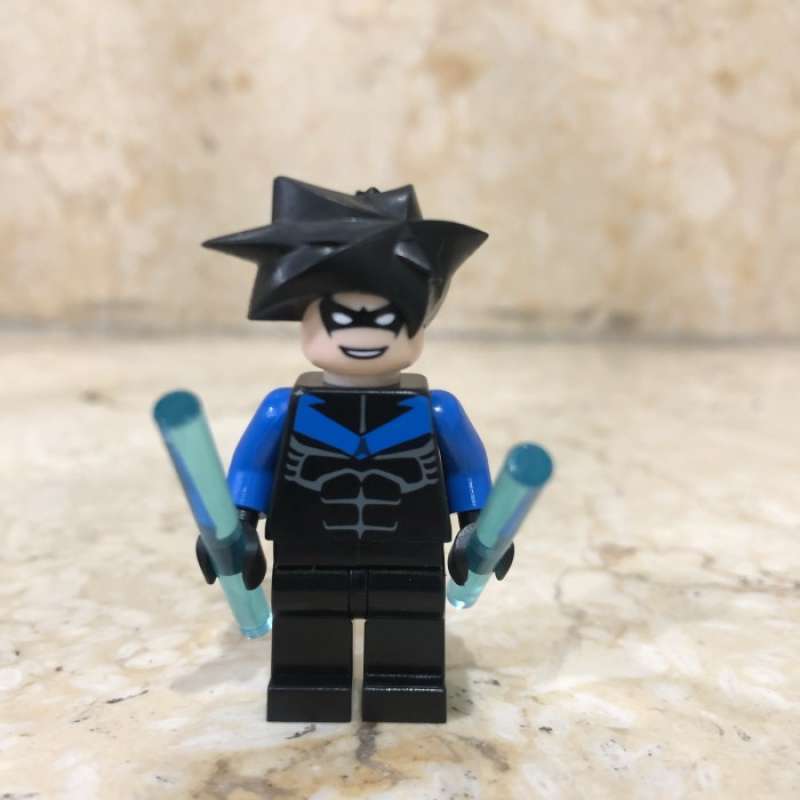 Promo Lego minifigure Nightwing Night Wing Blue Arms ChestSymbol BAT015 ...