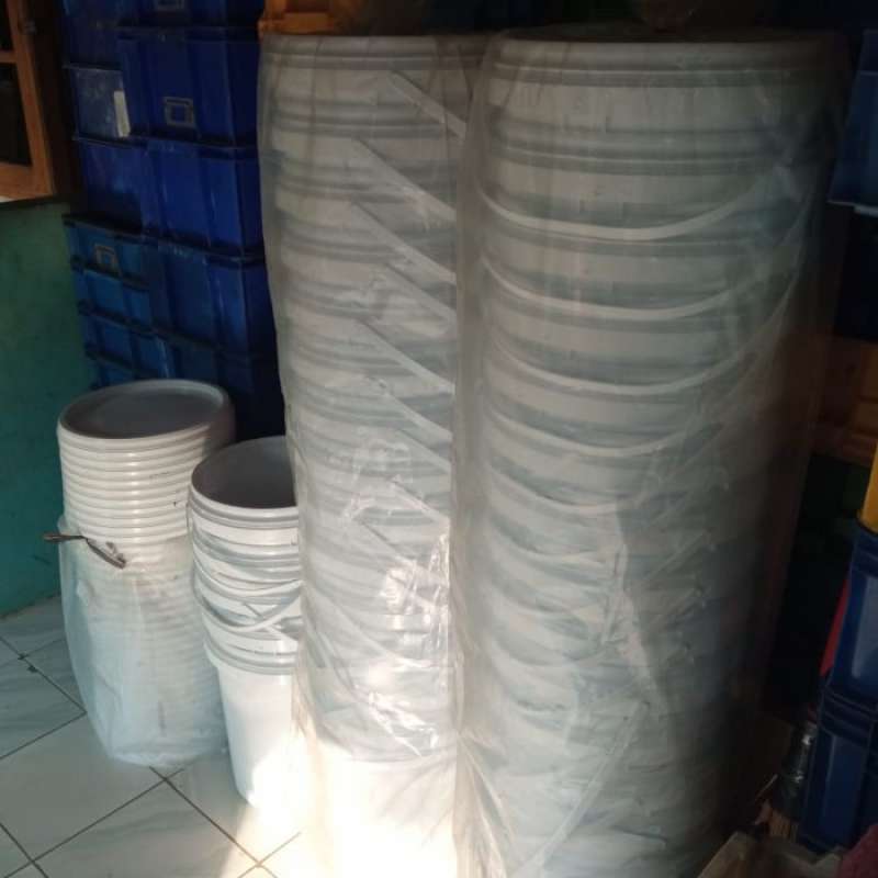 Promo Pail Plastik 25 Kg Baru(ember Cat 25kg) Diskon 23% Di Seller ...