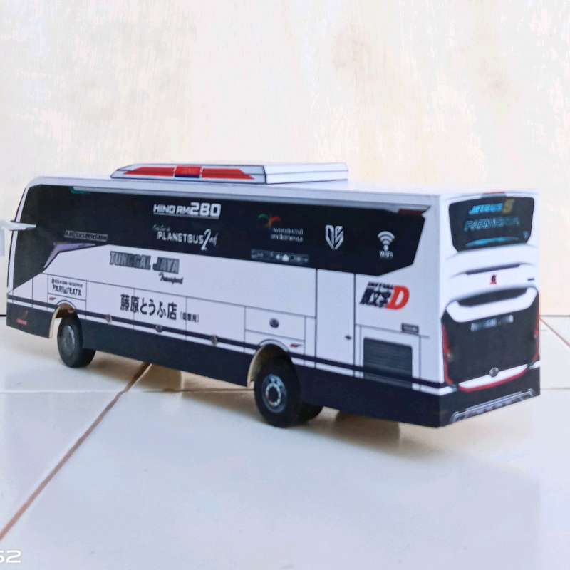 Jual Mainan miniatur bus basuri telolet tunggal jaya kids panda jb5 di ...