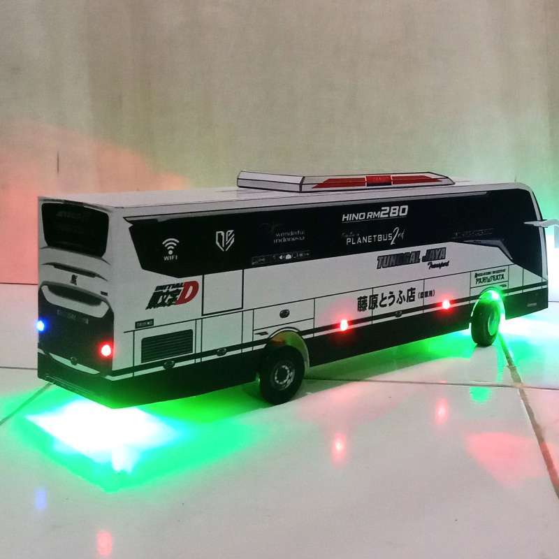 Jual Mainan miniatur bus basuri telolet tunggal jaya kids panda jb5 di ...