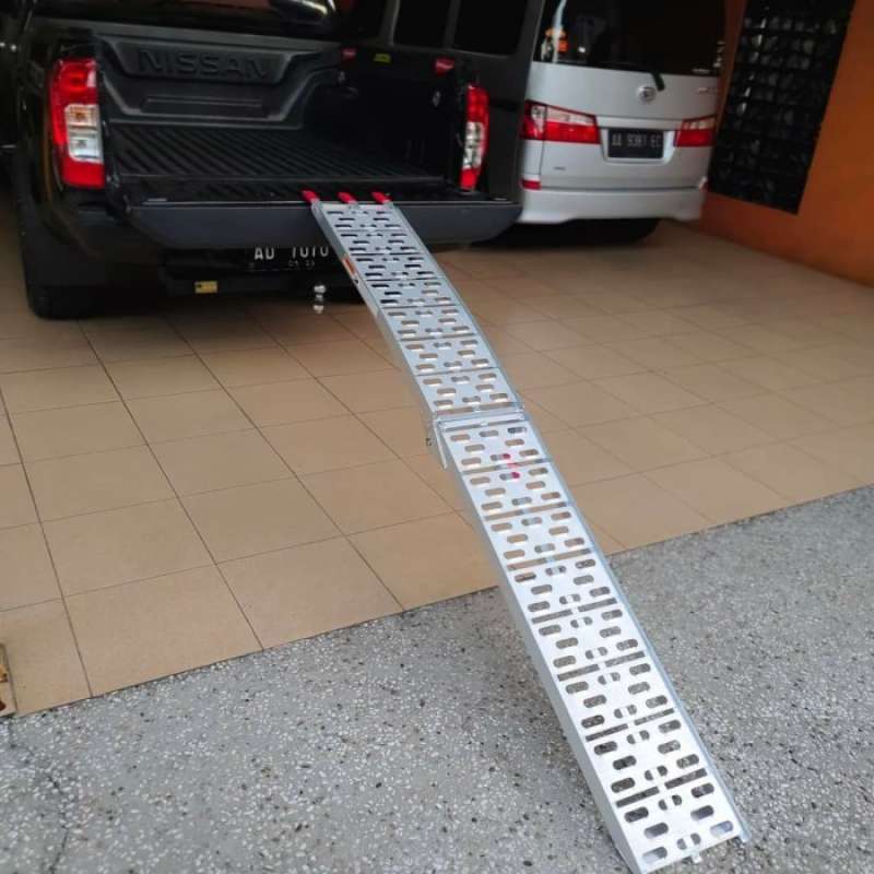 Promo Ramp Tangga Loading Motor Bahan Alumunium Lipat 2 Diskon 23% di ...