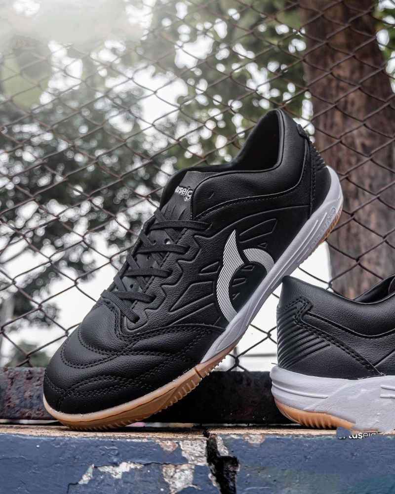 Promo ortuseight Forte savage v3 white black/black white in sepatu ...