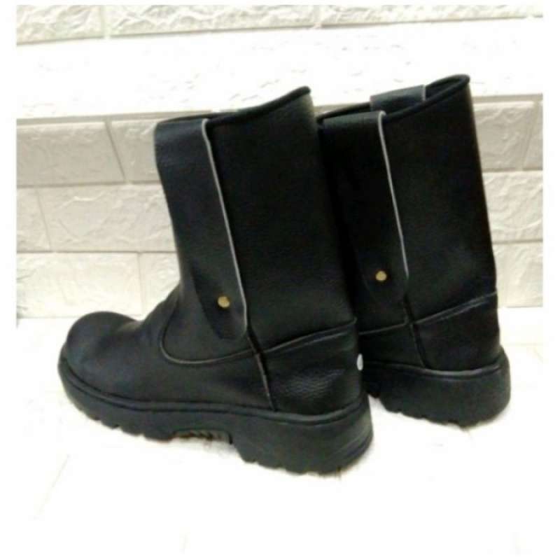 Promo Sepatu Safety Boots Slop Ujung Besi Septy Slip On Boot Kerja ...