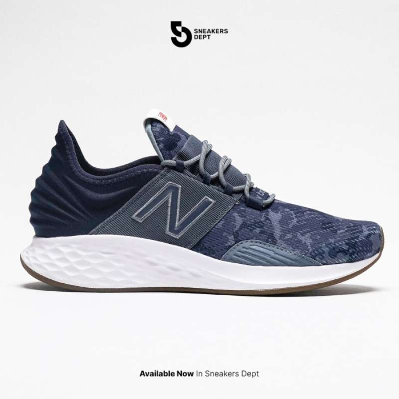 Jual Sepatu Lari Pria New Balance Fresh Foam Roav V2 Mroavpn1 Original ...