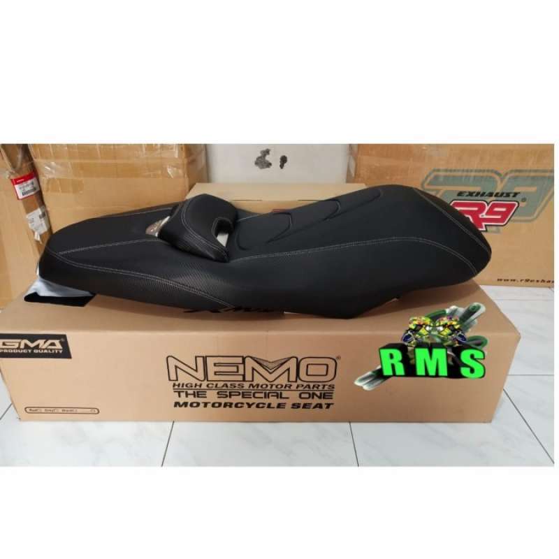 Jual Jok Xmax 250 Nemo Model Carbon Import Eropa Jok Motor Yamaha Xmax ...