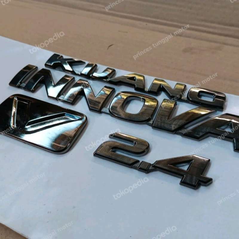 Jual Tulisan Emblem Logo Buat Innova Reborn Black Chrome Di Seller ...