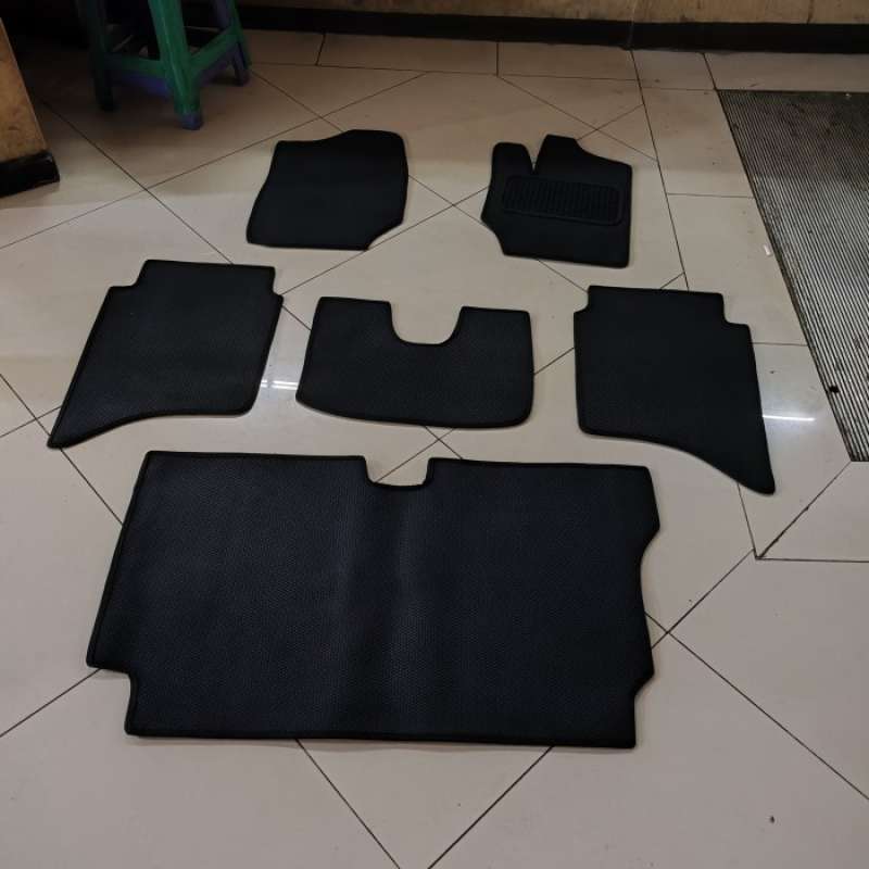 Promo Karpet Karet Hitam Jimny 2024 Full Bagasi 5 Pintu Diskon 23% Di ...