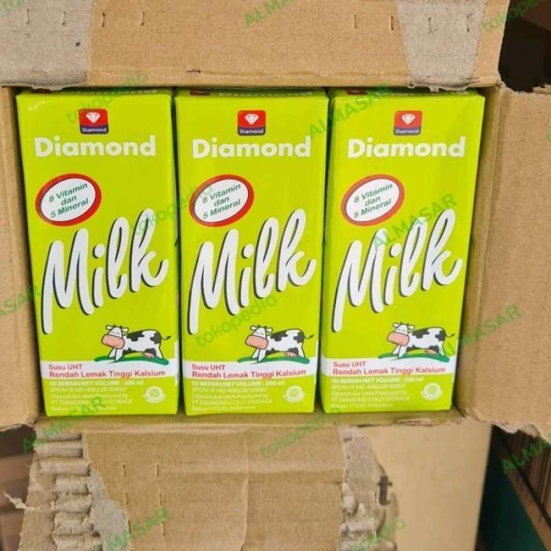 Jual Diamond Uht 200ml - Strawberi Di Seller Almasar - Cawang, Kota ...