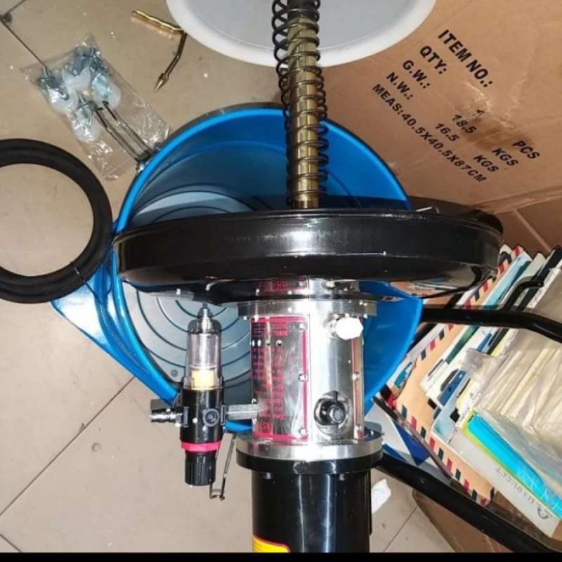 Promo Pompa Gemuk Angin 15 Liter Taiwan/air Grease Lubricator 15l ...