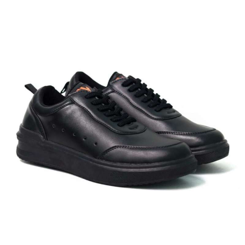 Jual Sepatu Sneakers Kerja Pria Hitam Polos Formal Kantor Casual Kulit ...