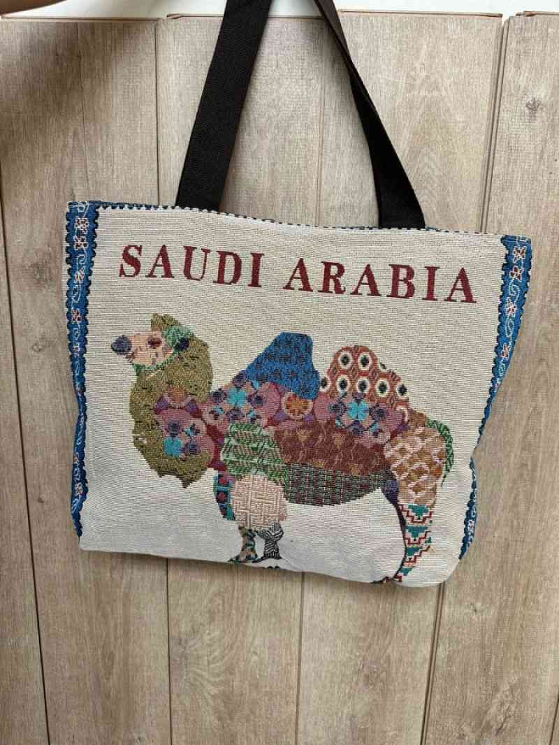 Jual Tas Unta Oleh Oleh Haji Dubai Totebag Arab Saudi Mekkah Madinah Di ...