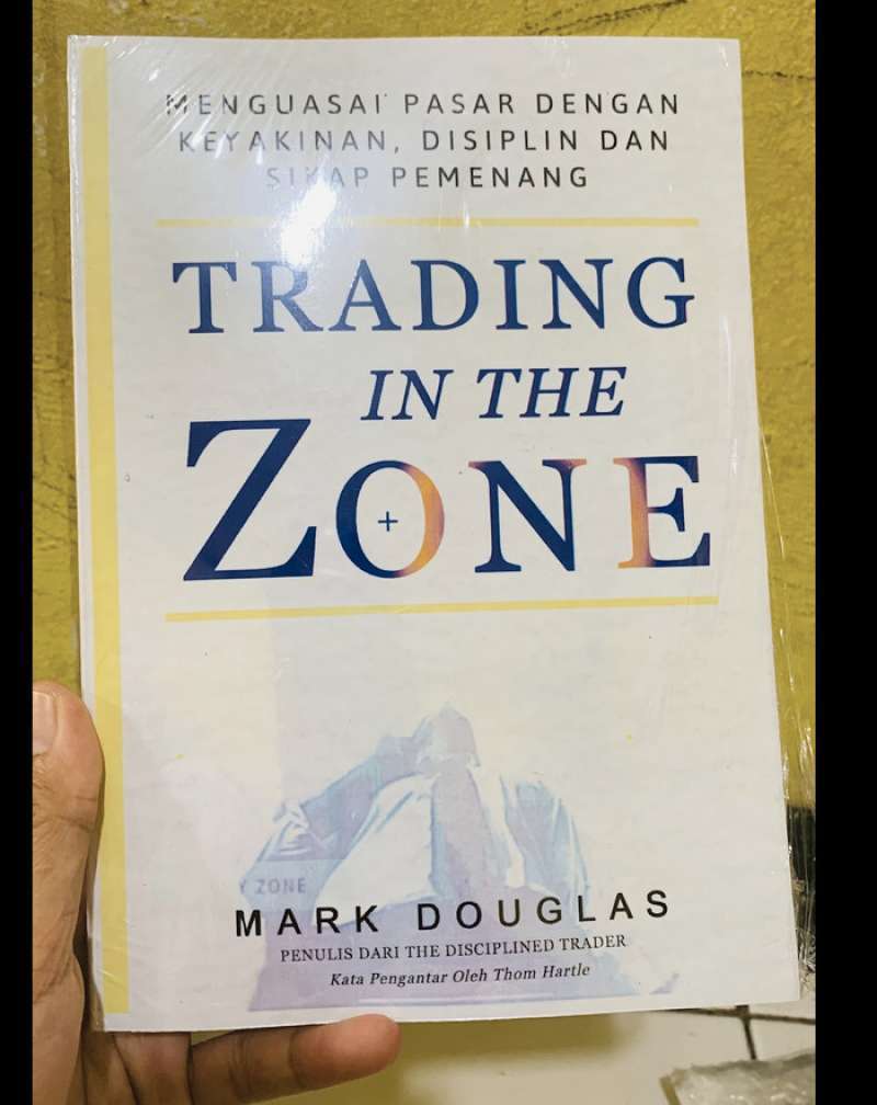 Jual Trading In The Zone - Mark Douglas (buku Cetak) Di Seller Regstore ...