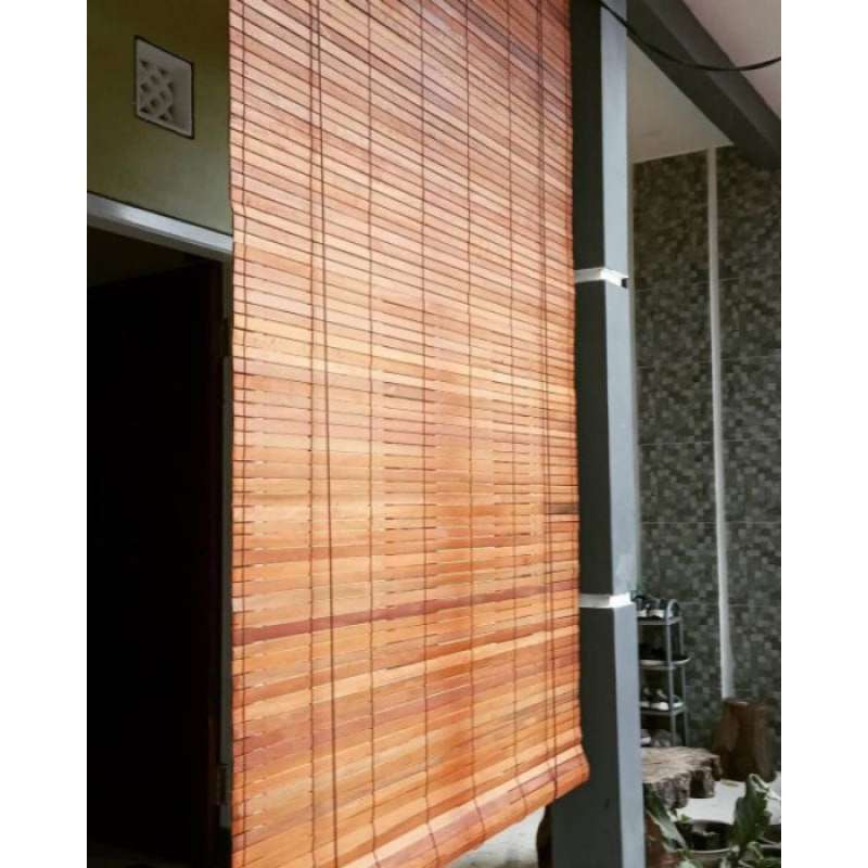 Jual Tirai Bambu Ukuran 1x2 Meter .. Sudah Termasuk Katrol Tambang ...