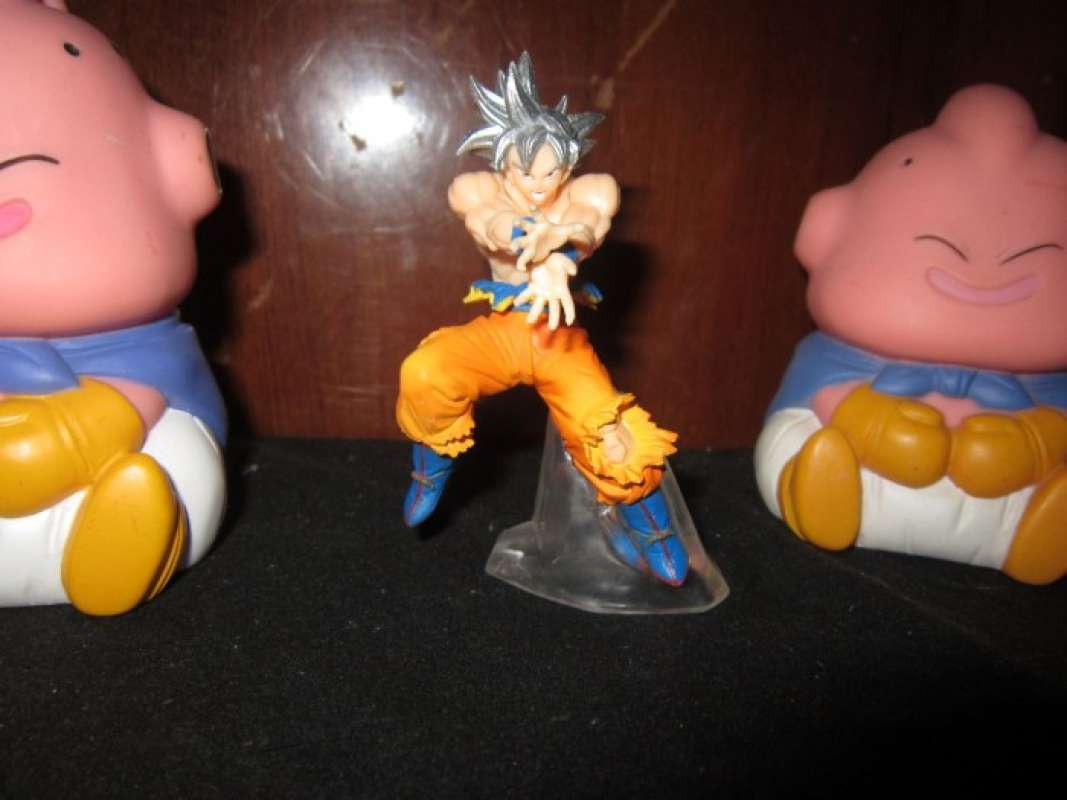Promo Goku UI Kamehameha Dragon Ball Versus Figure Diskon 23% di Seller ...