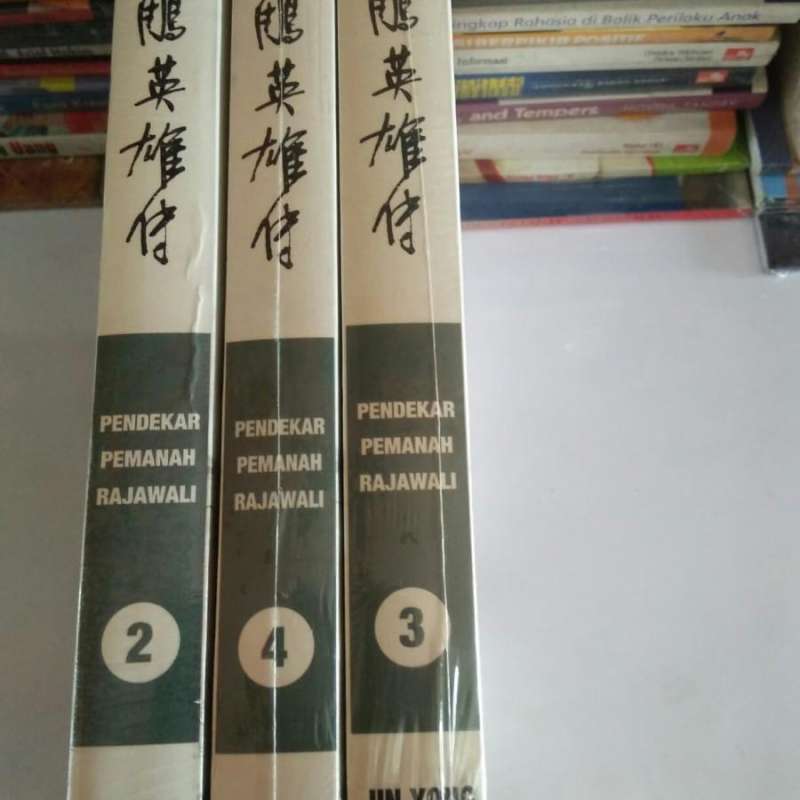 Jual Buku Pemanah Pendekar Rajawali Jilid 2,3,4 Original Di Seller Toko ...