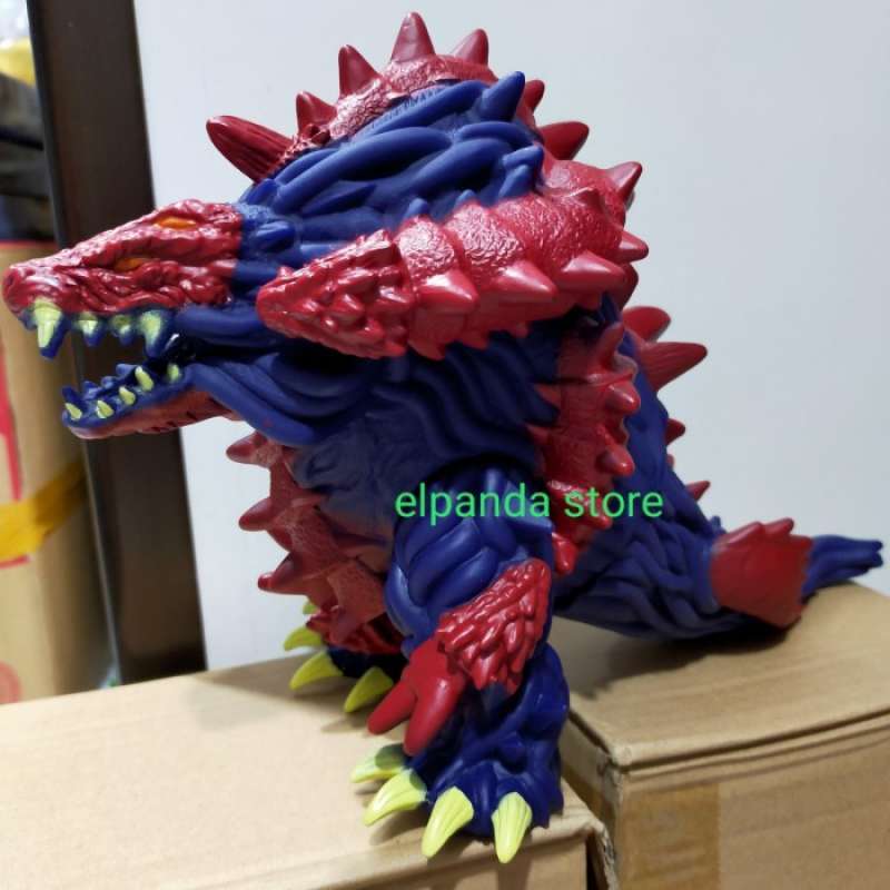 Promo Mainan Monster Ultraman Kaiju Magata No Orochi Vinyl Figure ...