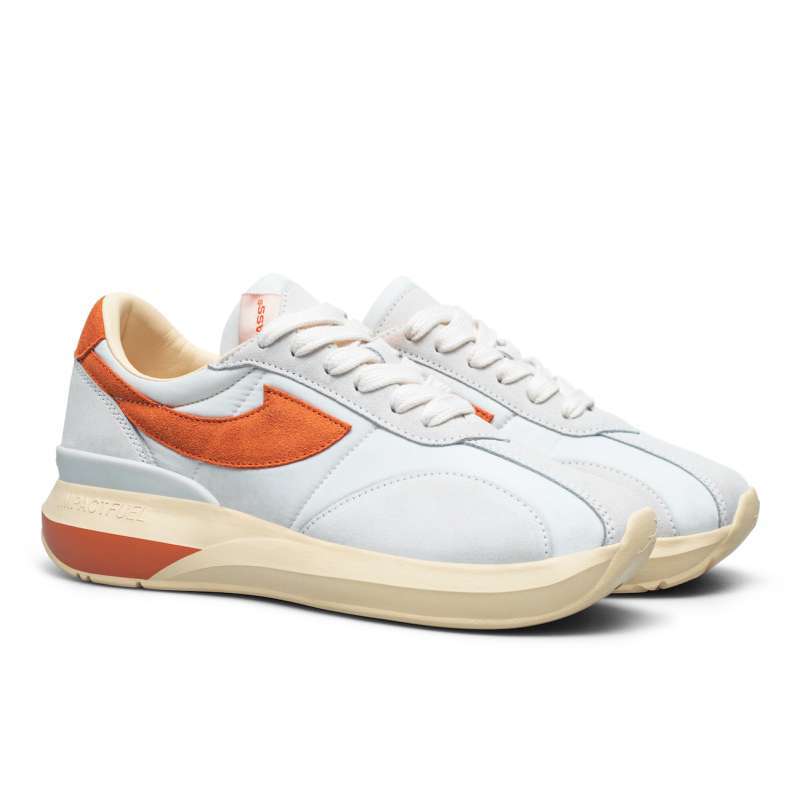 Kualitas Terbaik dan Bikin Nyaman, Inilah 15 Rekomendasi Sepatu Compass ...