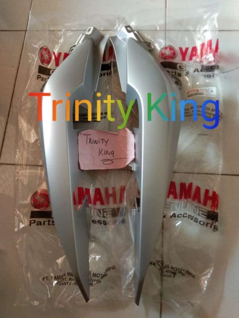 Promo Cover Side -Body Belakang Besar- Yamaha Xmax 250 Original- Silver ...